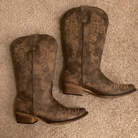 Roper | Shoes | Nwt Roper Riley Scroll Cowboy Boots | Poshmark